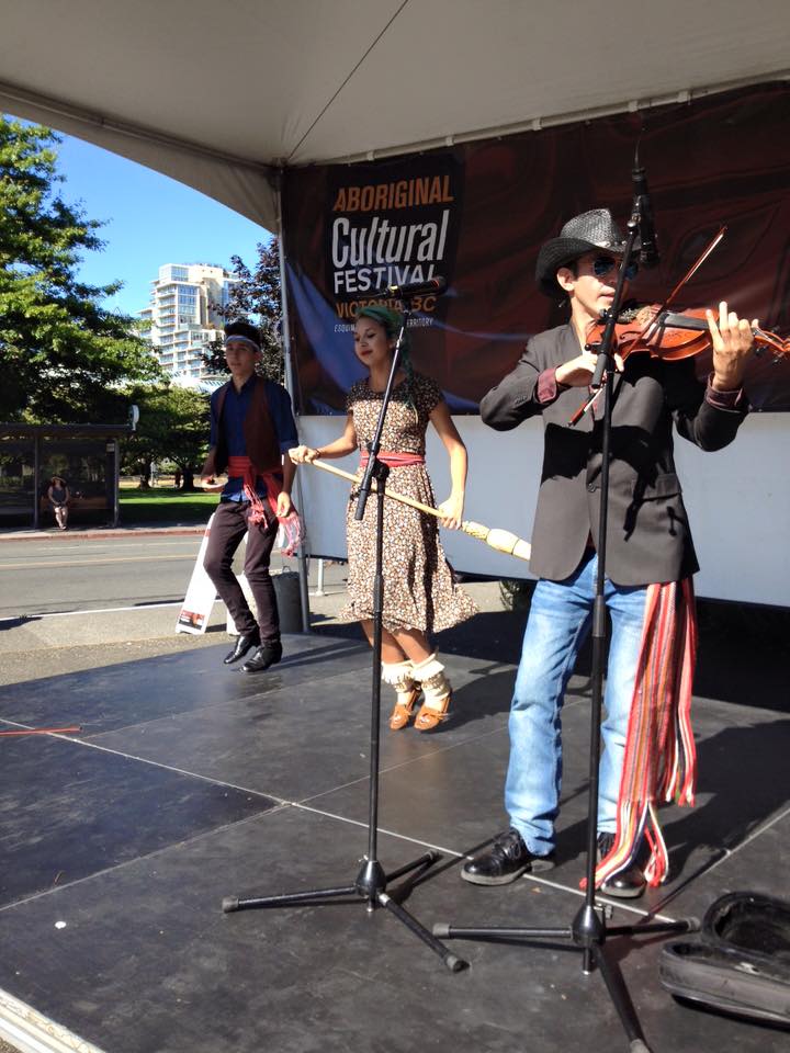 Mètis Culture Takes Stage in Victoria on National Aborig...